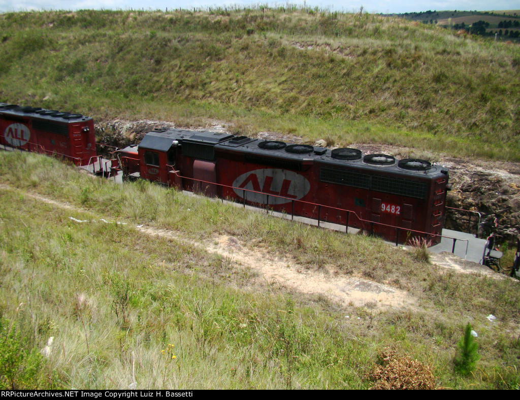 SD40-2 9482